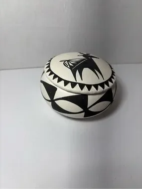 Accents | Pauline Abeita Acoma Pottery Native American Art Trinket Box ...